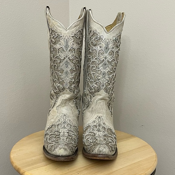 Corral | Shoes | Corral Western Boots Size White Glitter | Poshmark